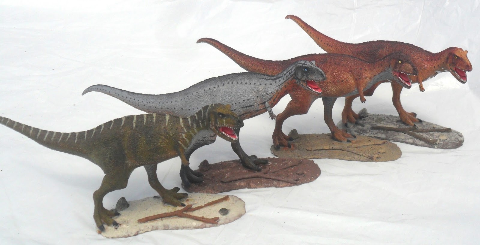 IluzerArt"s - Dinossauros em Resina: Aucasaurus garridoi