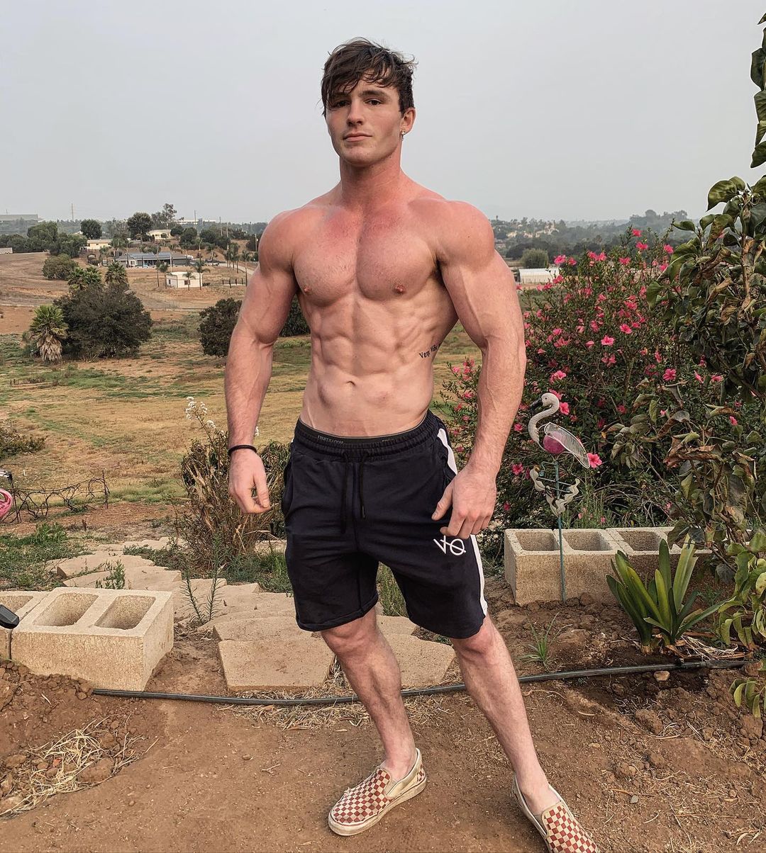 the beauty of male muscle: Tristan