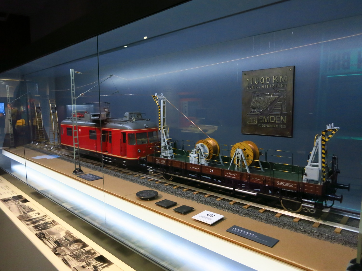 Σιδηροδρομικά Νέα: DB Class 701 – o «γιατρός» της εναέριας γραμμής ...