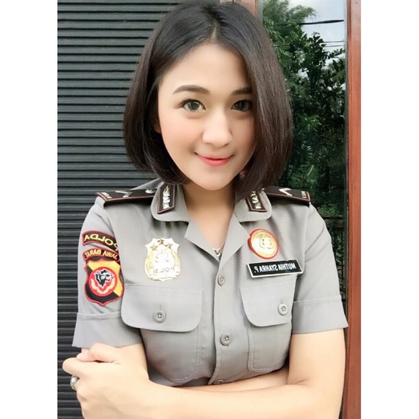 Profil Polwan Cantik Bripda Muthia Syahra Padang | Biografi Profil Biodata