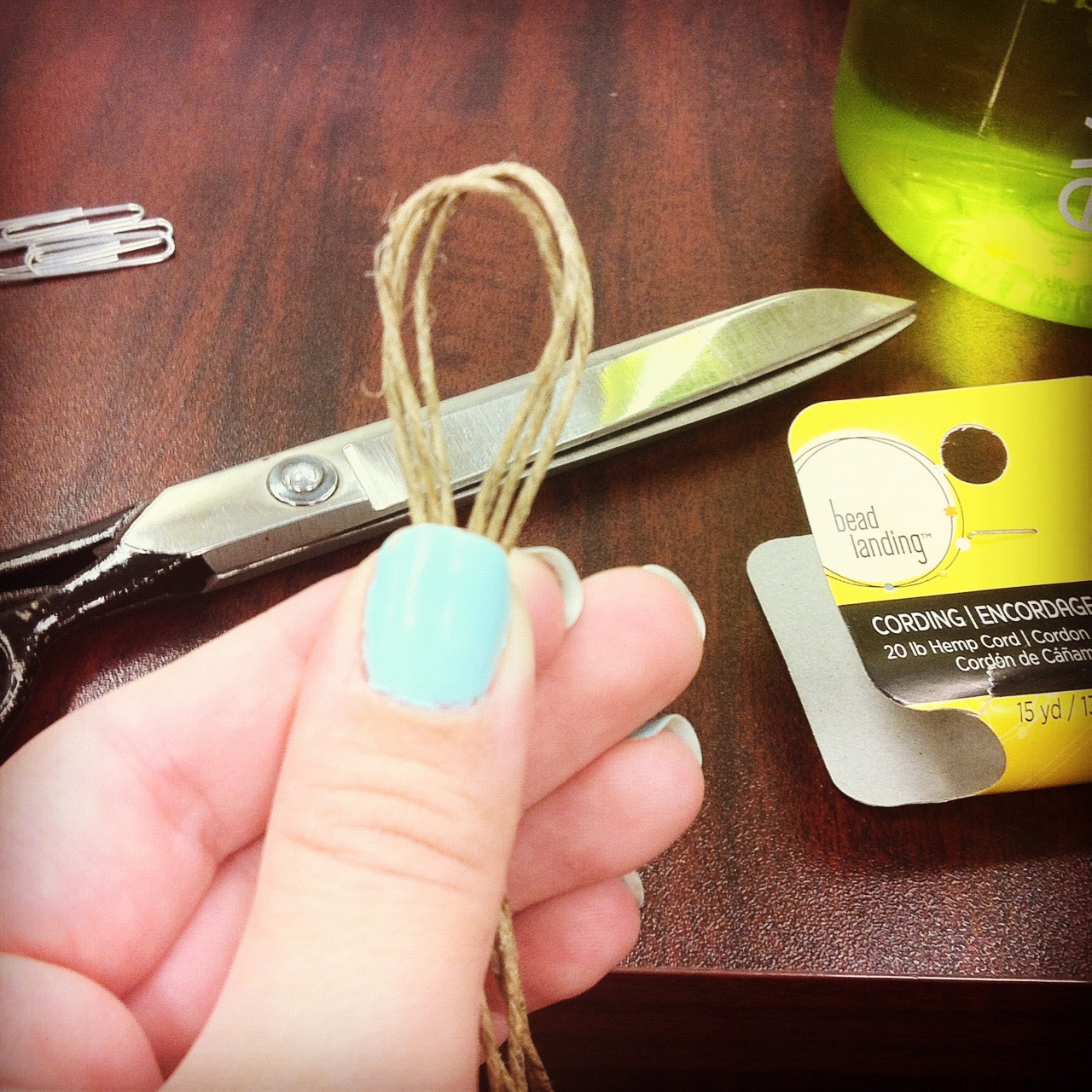 DIYing My DIYs: Happy Hemping! Josephine Knots