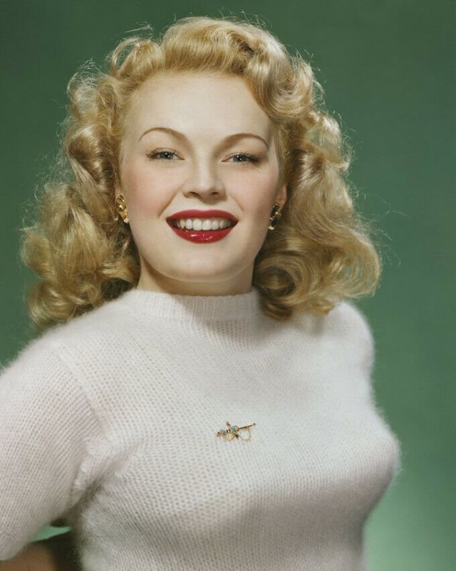 30 Glamorous Color Photos of June Haver in the 1940s and ’50s ~ Vintage ...