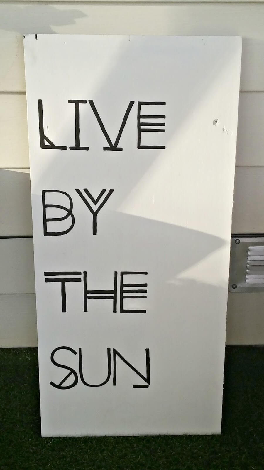 DIY Inspirational Quote Sign - Little Vintage Cottage