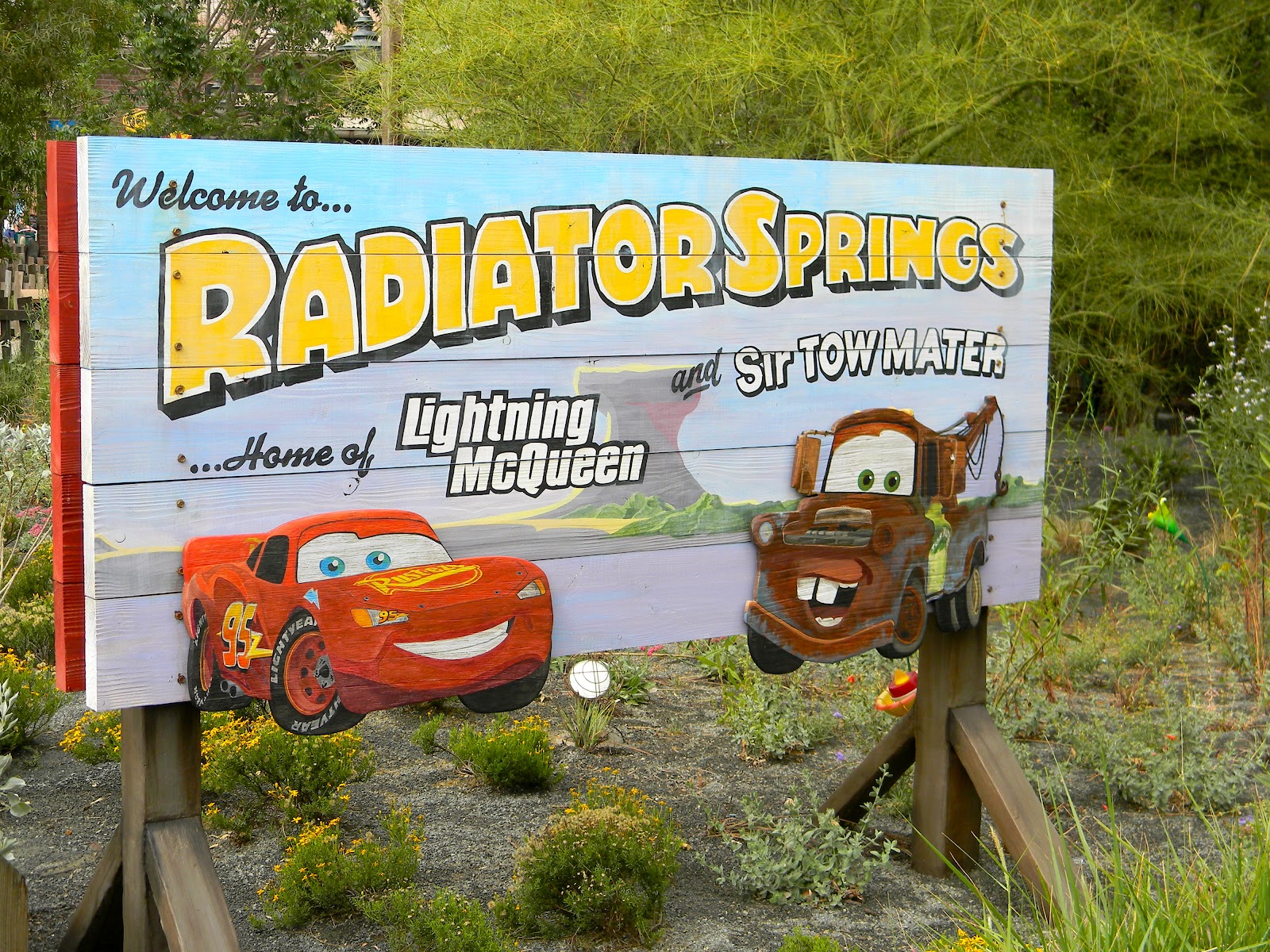 The Mouse Minute (Formerly Brad's Everything Disney Blog): Carsland ...