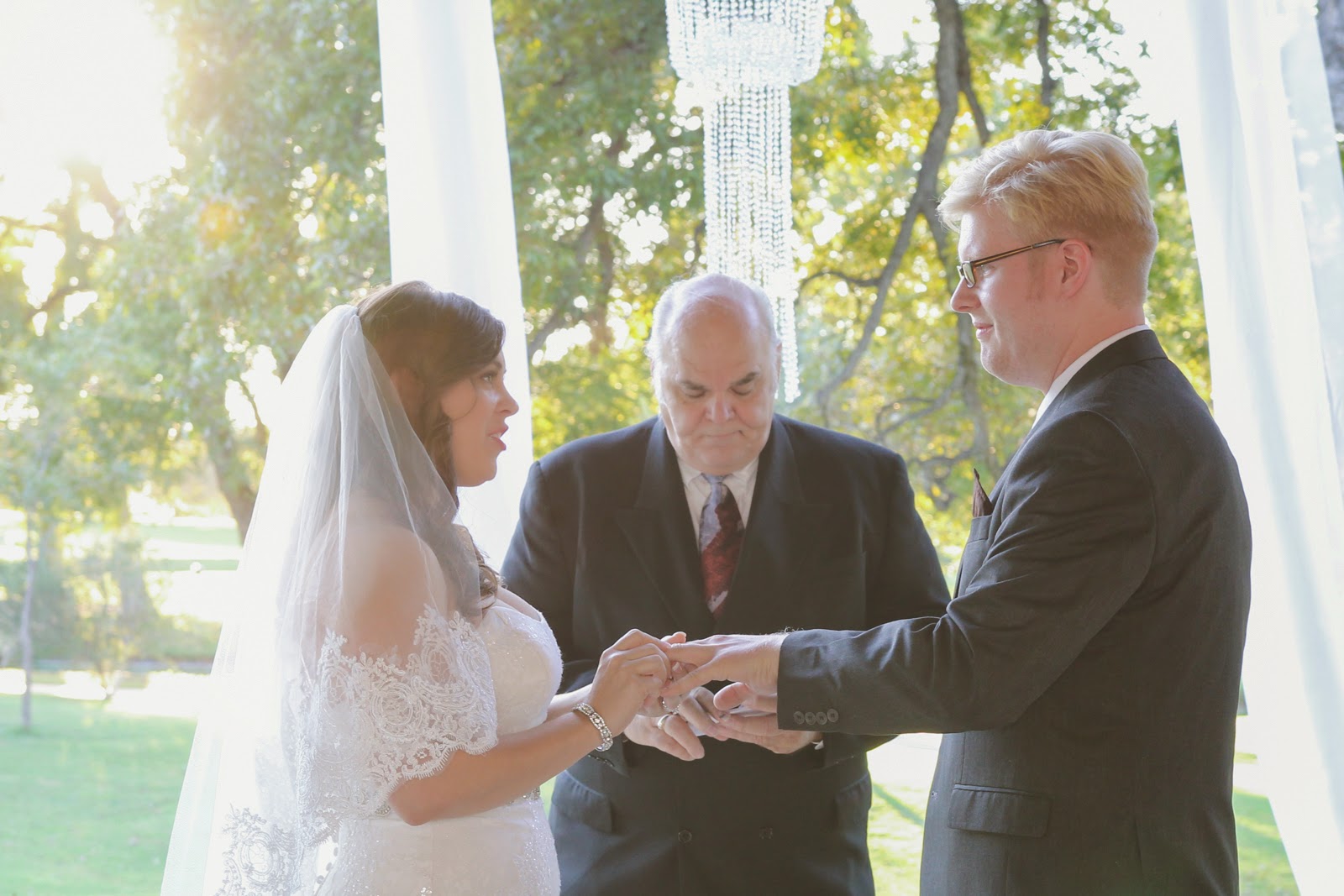 Victoria K Photography: WEDDING AT SAN ANTONIO GOLF CLUB AT BORGLUM STUDIO