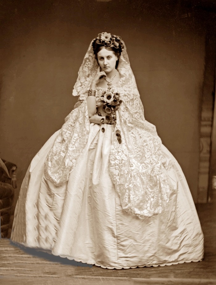 VINTAGE PHOTOGRAPHY: The Countess of Castiglione by Pierre-Louis Pierson