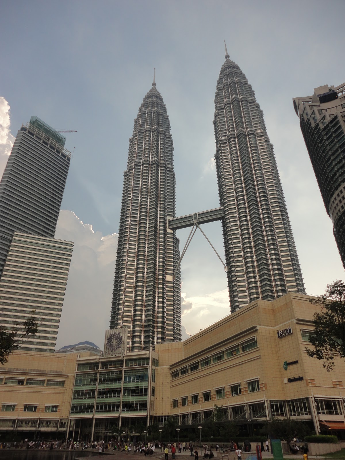 7 Perkara Menarik yang boleh dibuat di KLCC