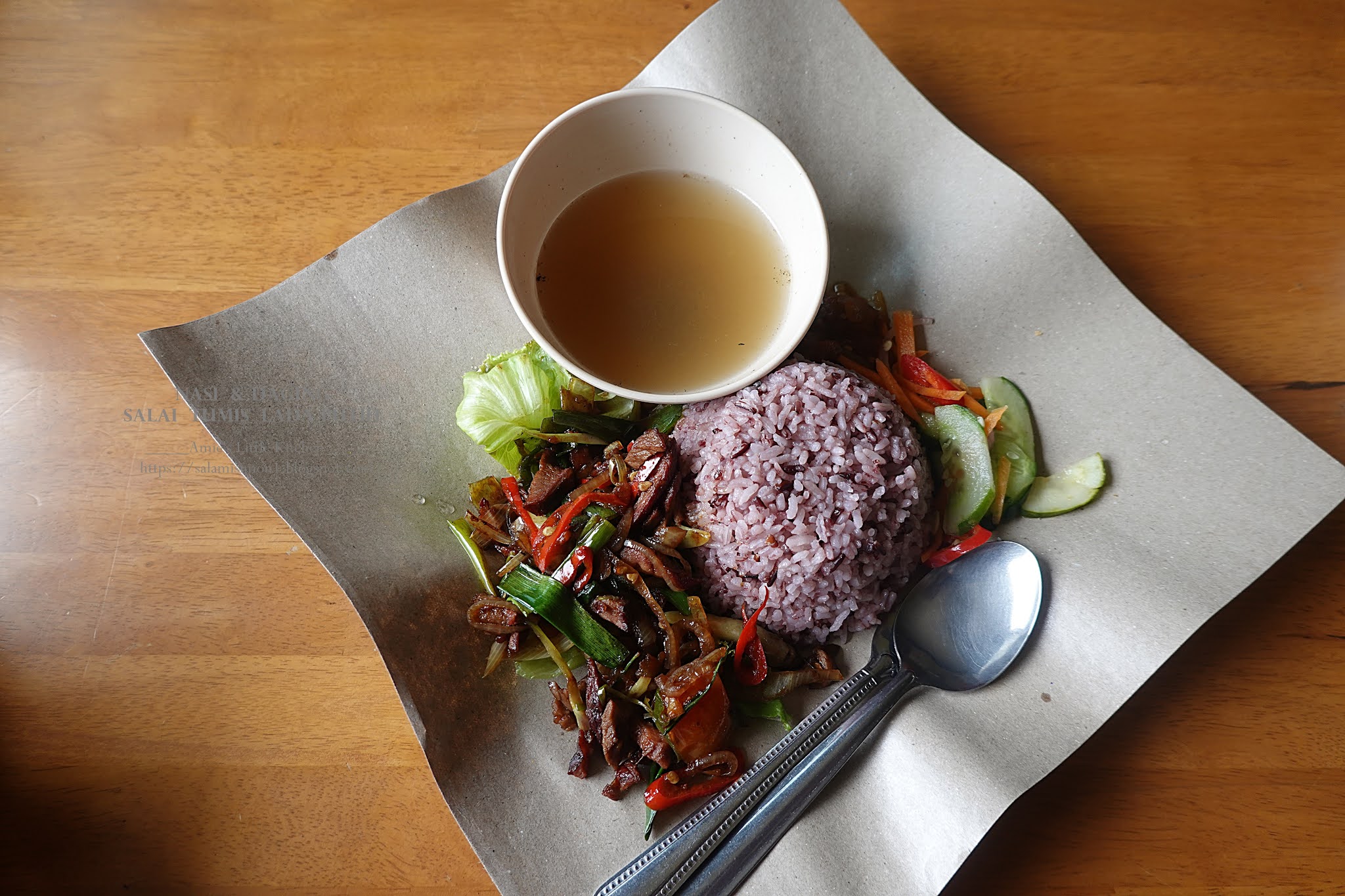 Makan Tengah Hari di Restoran Selera Kebun Kundasang - Amie's Little ...