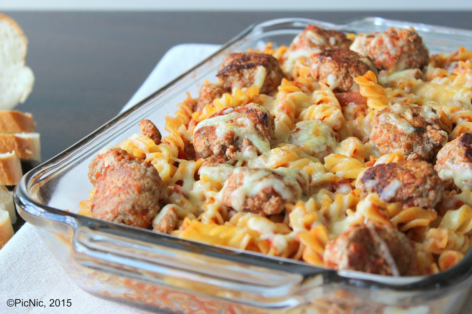 Picnic Ricotta Meatball Pasta Bake