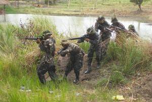 Weapons: Leader Dynamics Series T2 MK5