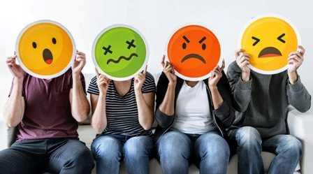 Pengertian, Karakteristik, Bentuk dan Proses Emosi - KajianPustaka