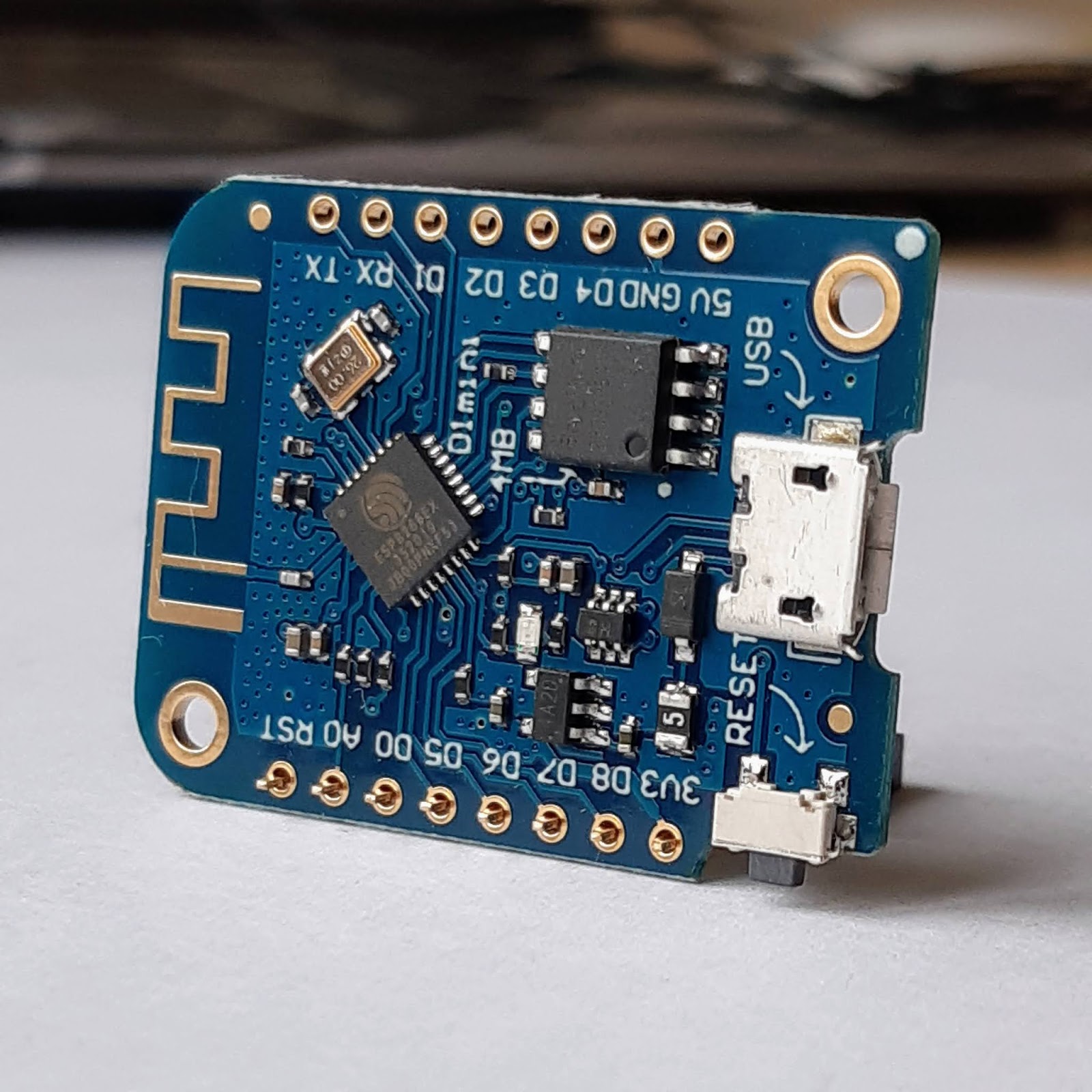 EEKit Blog. Programmer's Notes: Get Started with ESP8266/ESP32. Setup ...