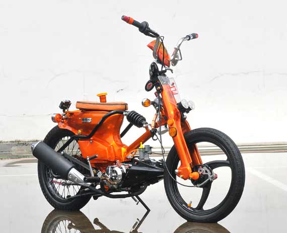 Motor Unik: Modifikasi Honda Astrea 800 Chopy Cup Konsep