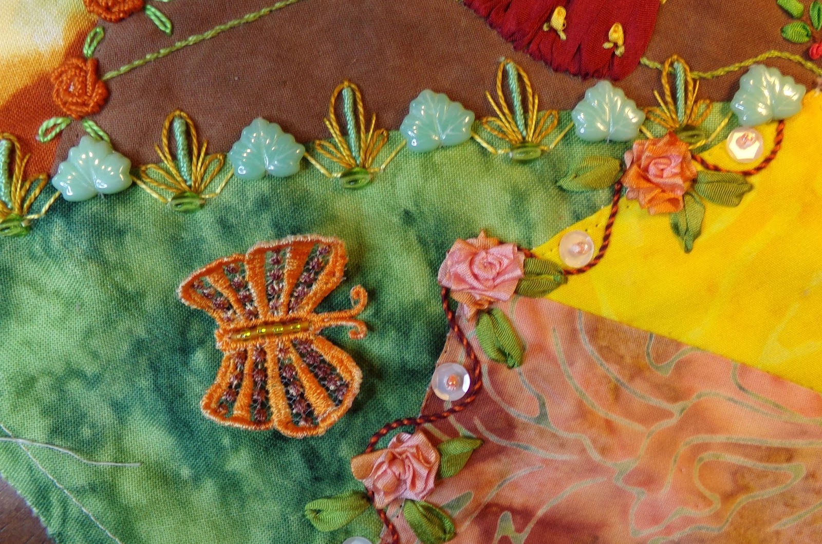 Shawkl Designs: Round Robin Block Completed for this month...