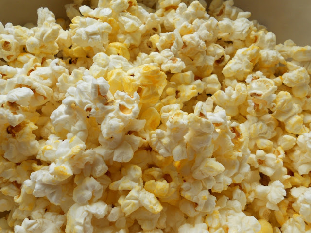 Snacking Squirrel: Smart Pop!