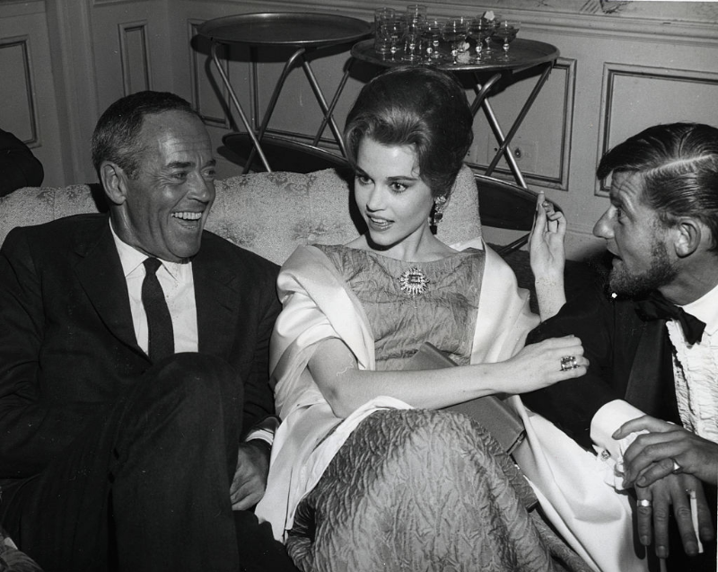 Fascinating Photos of the Fonda Family From the 1940s to 1980s ...