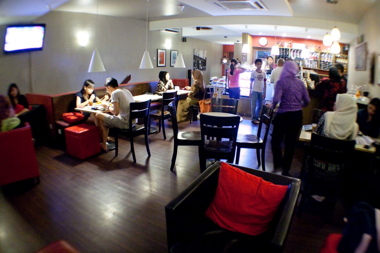 kaleidoscope eyes: ~An Ode to Upstairs Cafe~