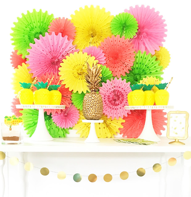 6 Ways to Make a Party Backdrop | Celebration Stylist | Popular Party ...