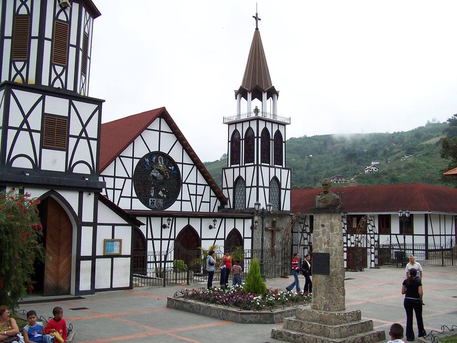 travel guillen: La Colonia Tovar: Un apacible rincón alemán en Venezuela