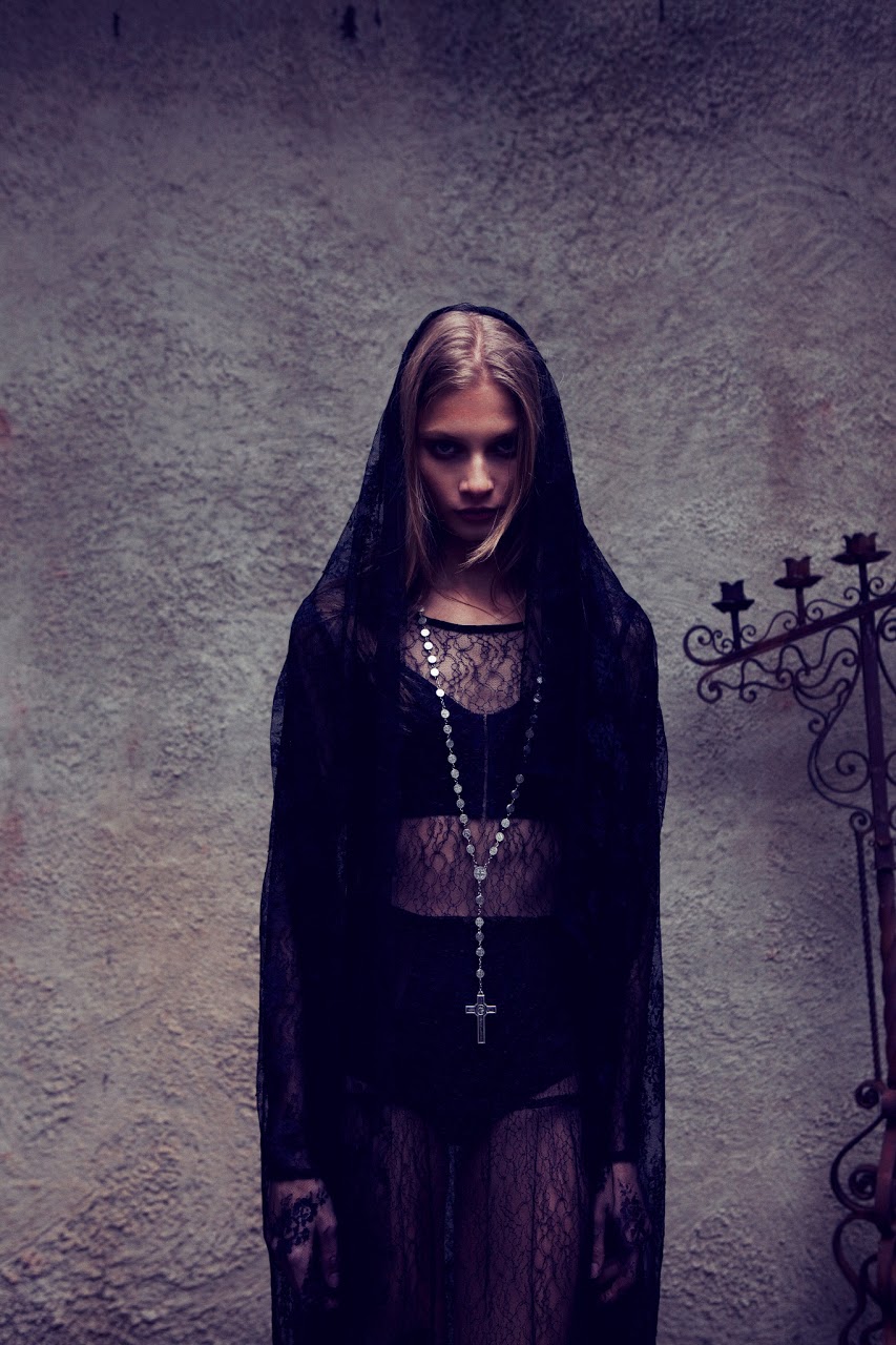 the cult of style: INTERVIEW WITH A VAMPIRE