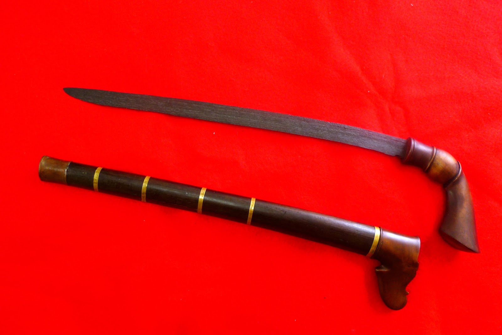 PUSAKA SUMATERA: BADIK BELAH ROTAN