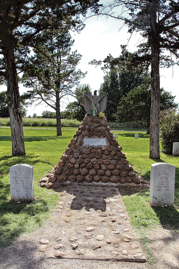 Sweethearts Of The West: THIS DAY IN HISTORY By Cheri Kay Clifton