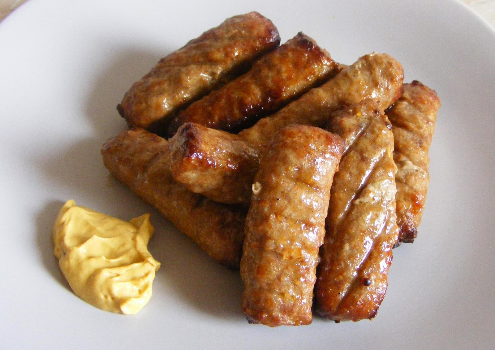 Carne de mici | Preparatedevis.ro