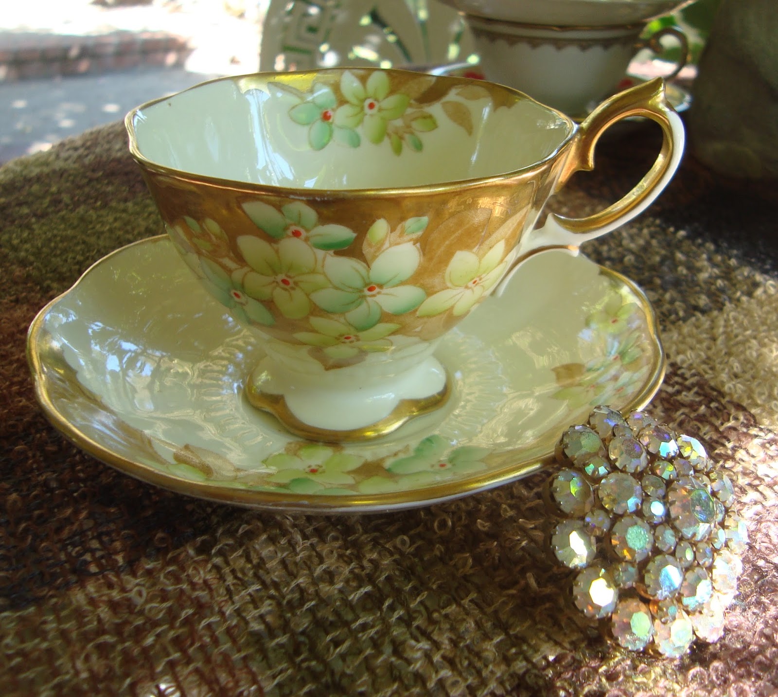 Martha's Favorites: LEARNING LESSONS AND SHOWING OFF TEA CUPS!