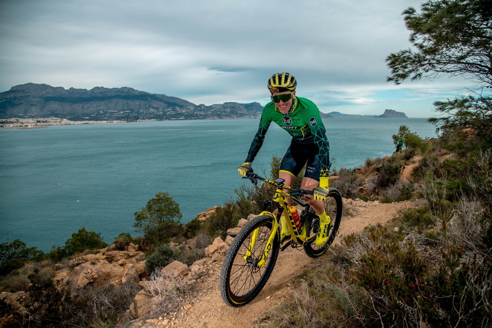 BUFF SCOTT MTB TEAM PRESENTA SUS NUEVAS INCORPORACIONES PARA LA ...