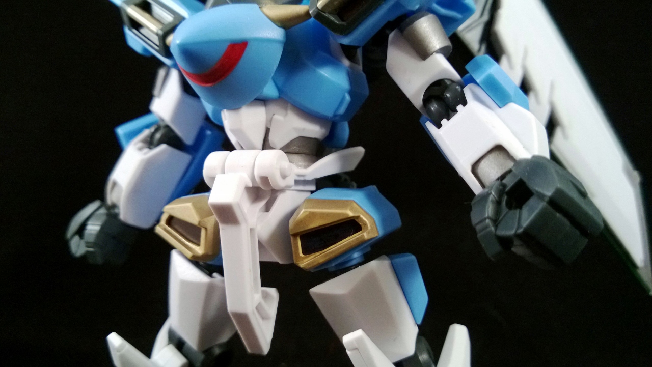 Ryc03's Toy Cabinets: Bandai LBX Ikaros Force Model Kit Review