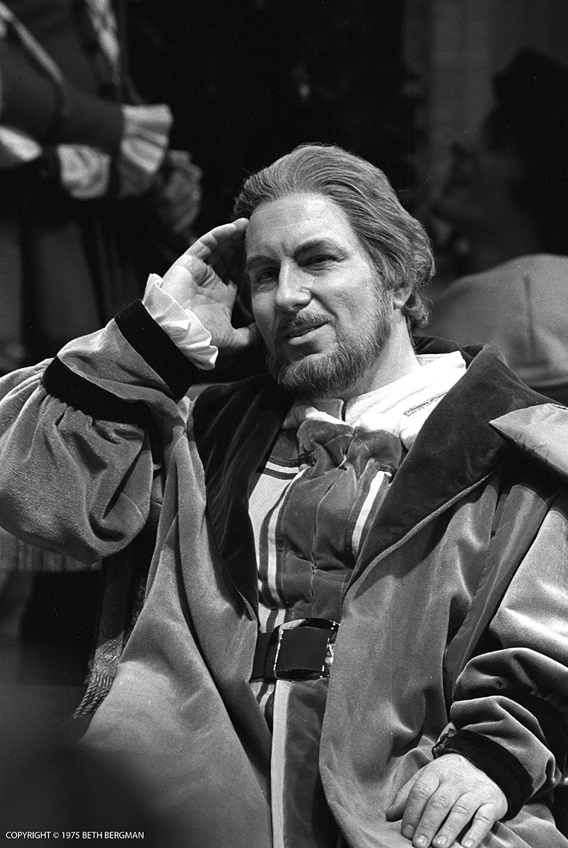 The Opera Lenz: Norman Bailey, RIP