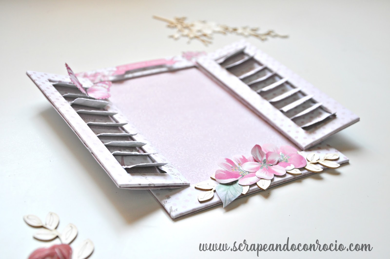 Scrapeando con Rocío: Tutorial scrapbooking marco con forma de ventana ...