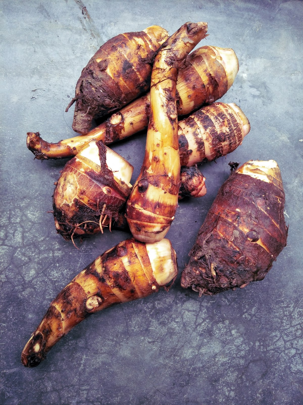 Crispy Grated Taro Root Fry | Kosu Bhujia | Arbi Bhujia