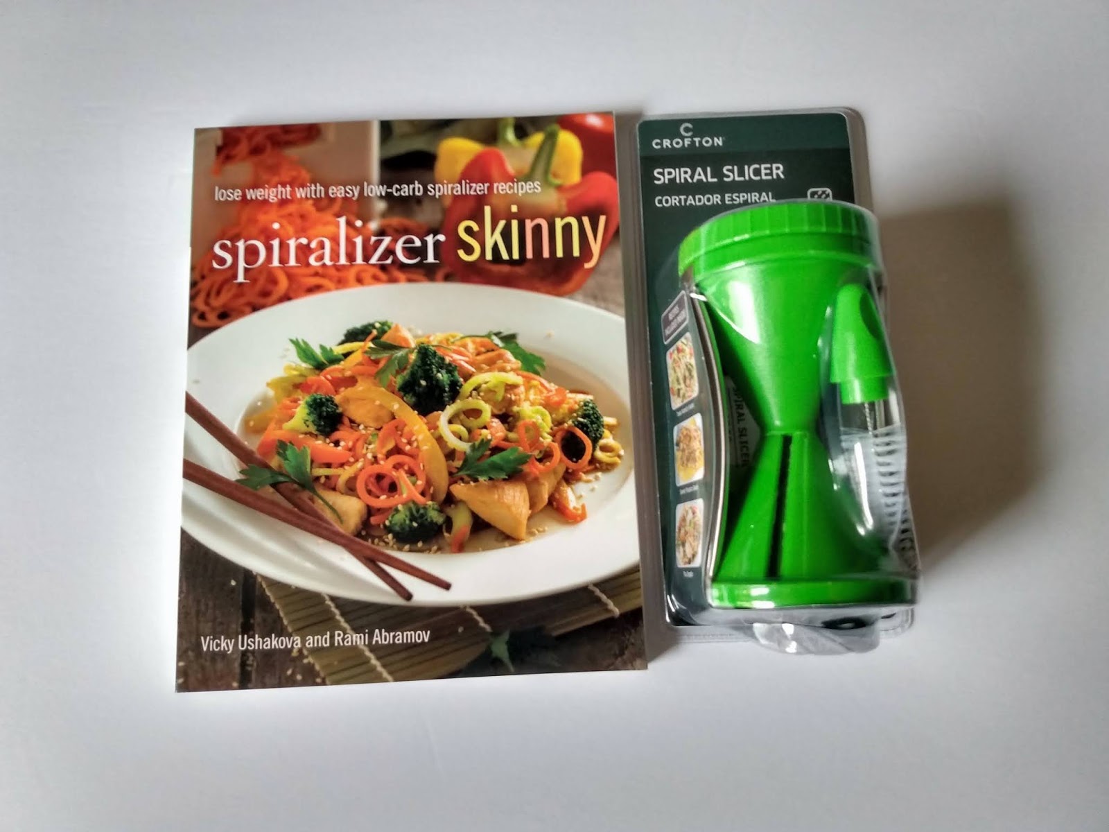 Pams Party & Practical Tips: "NEW" Dollar Tree Cookbooks To Check Out