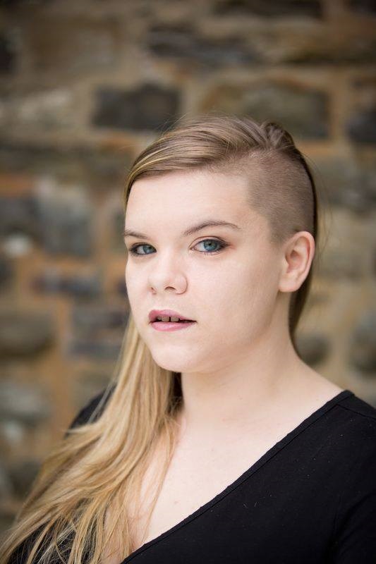 La MaMa Blogs: 6 Questions: Amy Surratt