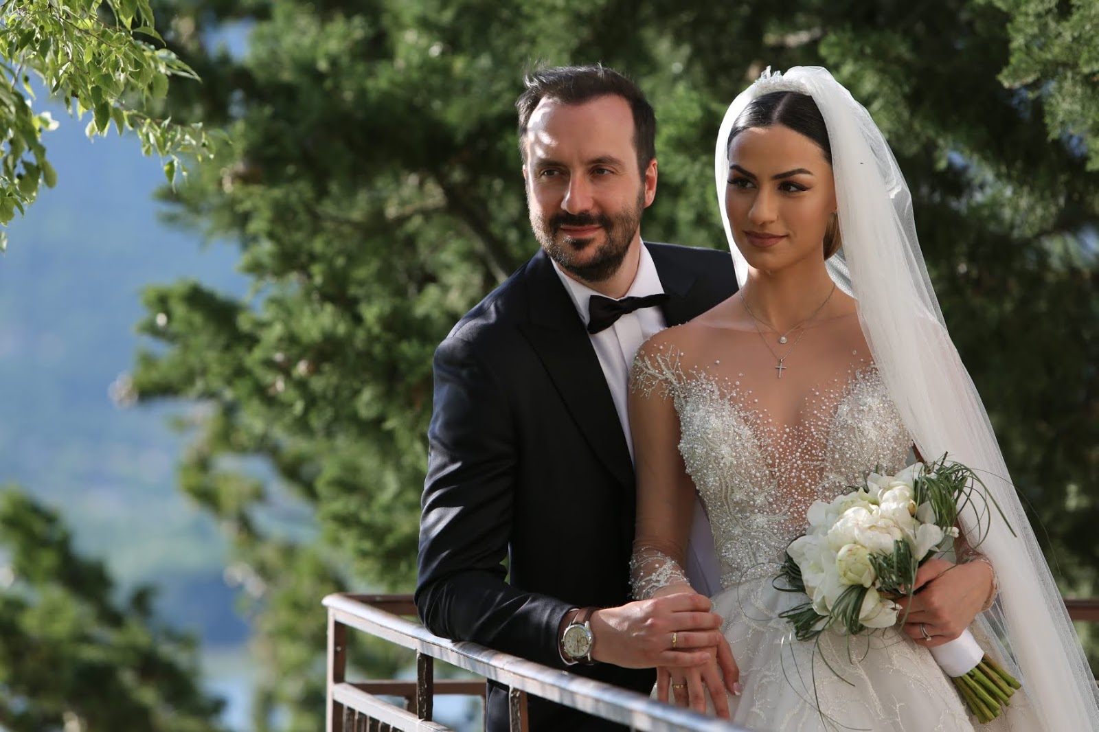 ΛΕΥΤΕΡΙΑ: Γαμήλιες ευχές