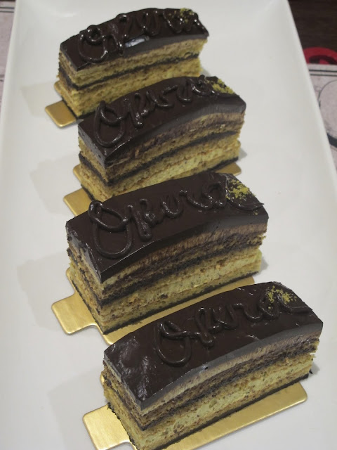 NoSetMenu: Opera Cake, Pistachio Opera