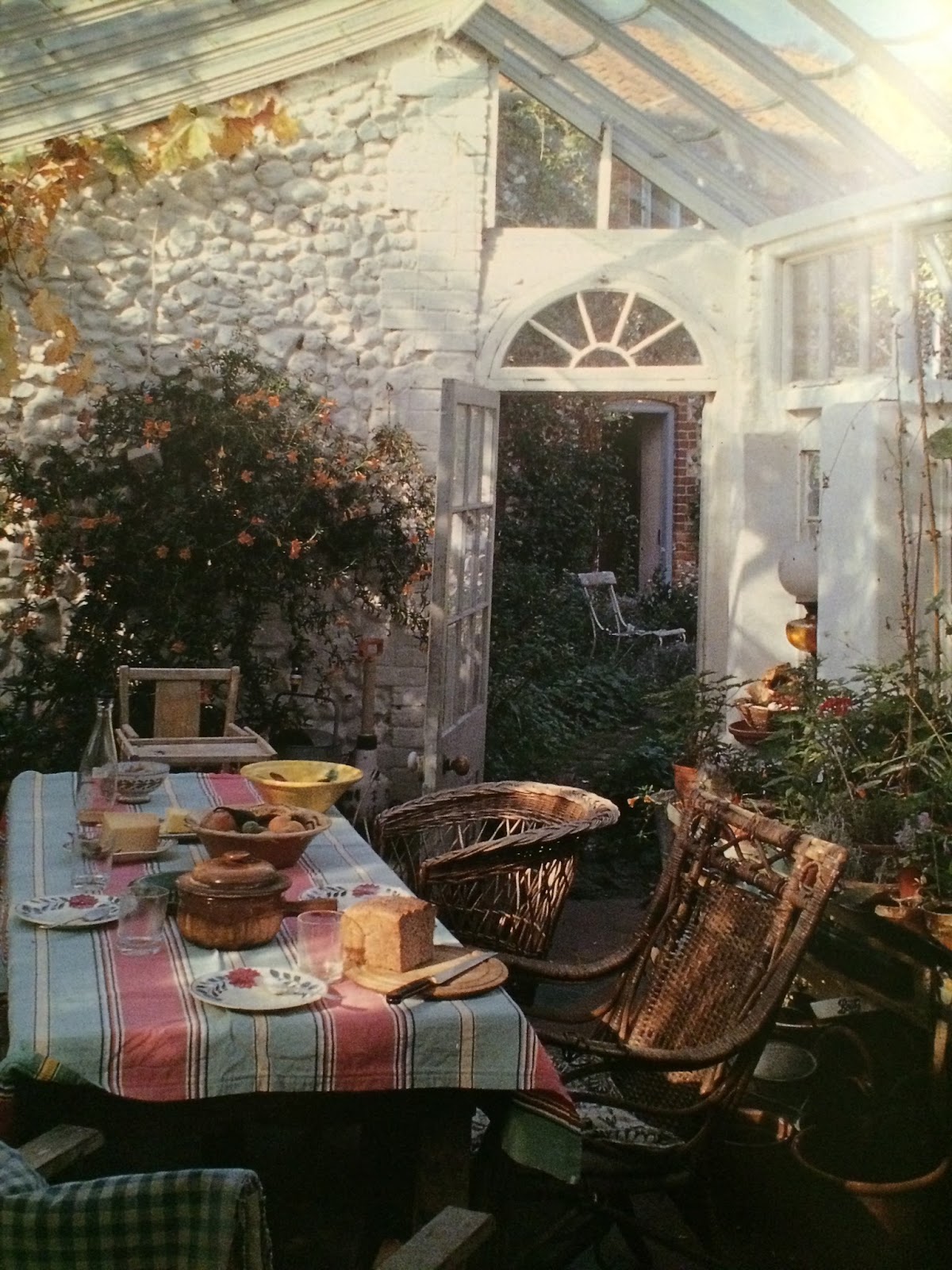 Fourborne Art: What's Blooming in my Garden