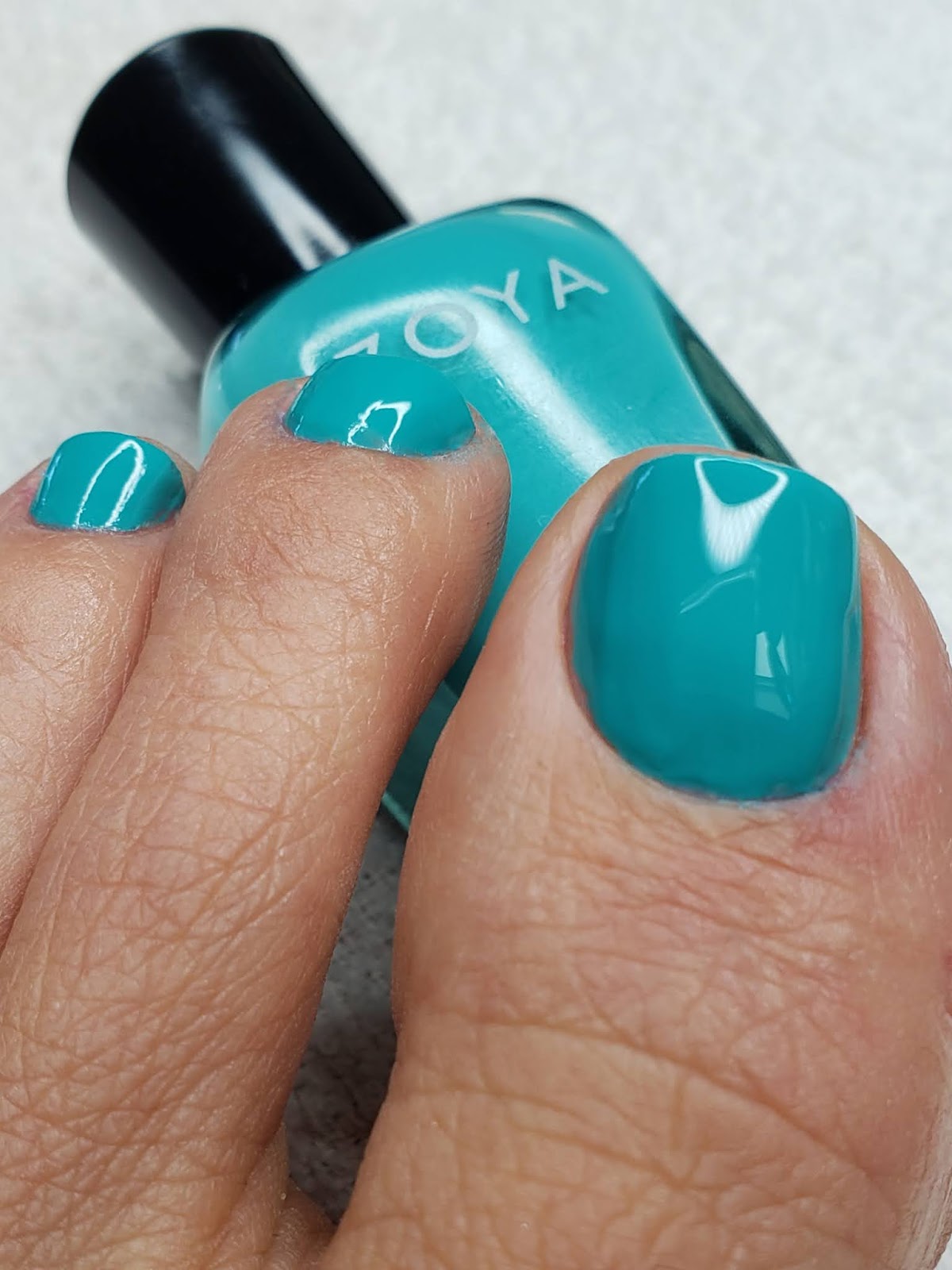 The Juicy Beauty Word: Summer Nail Polish Colors 2020: Zoya Splash ...