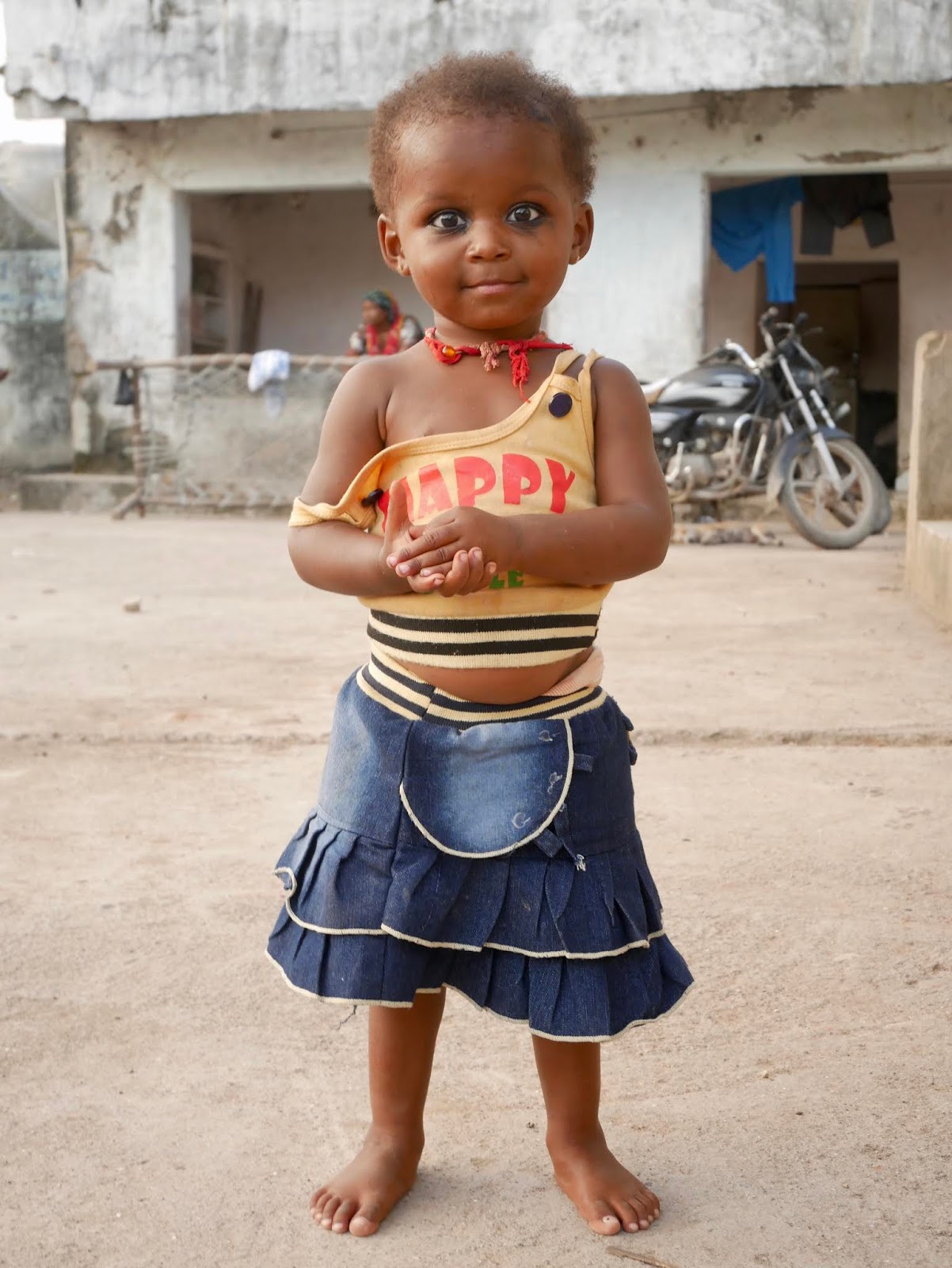 Adrian Yekkes: Jambur - An African Village In India