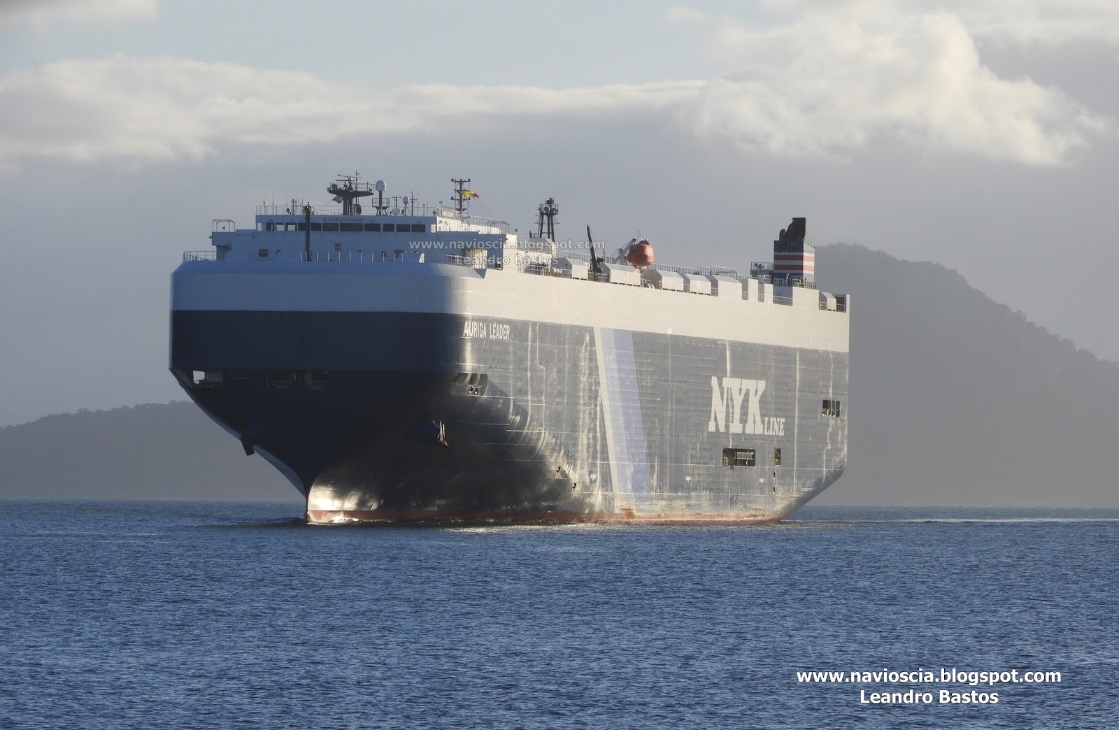 Navios de Santos & CIA: Navio AURIGA LEADER