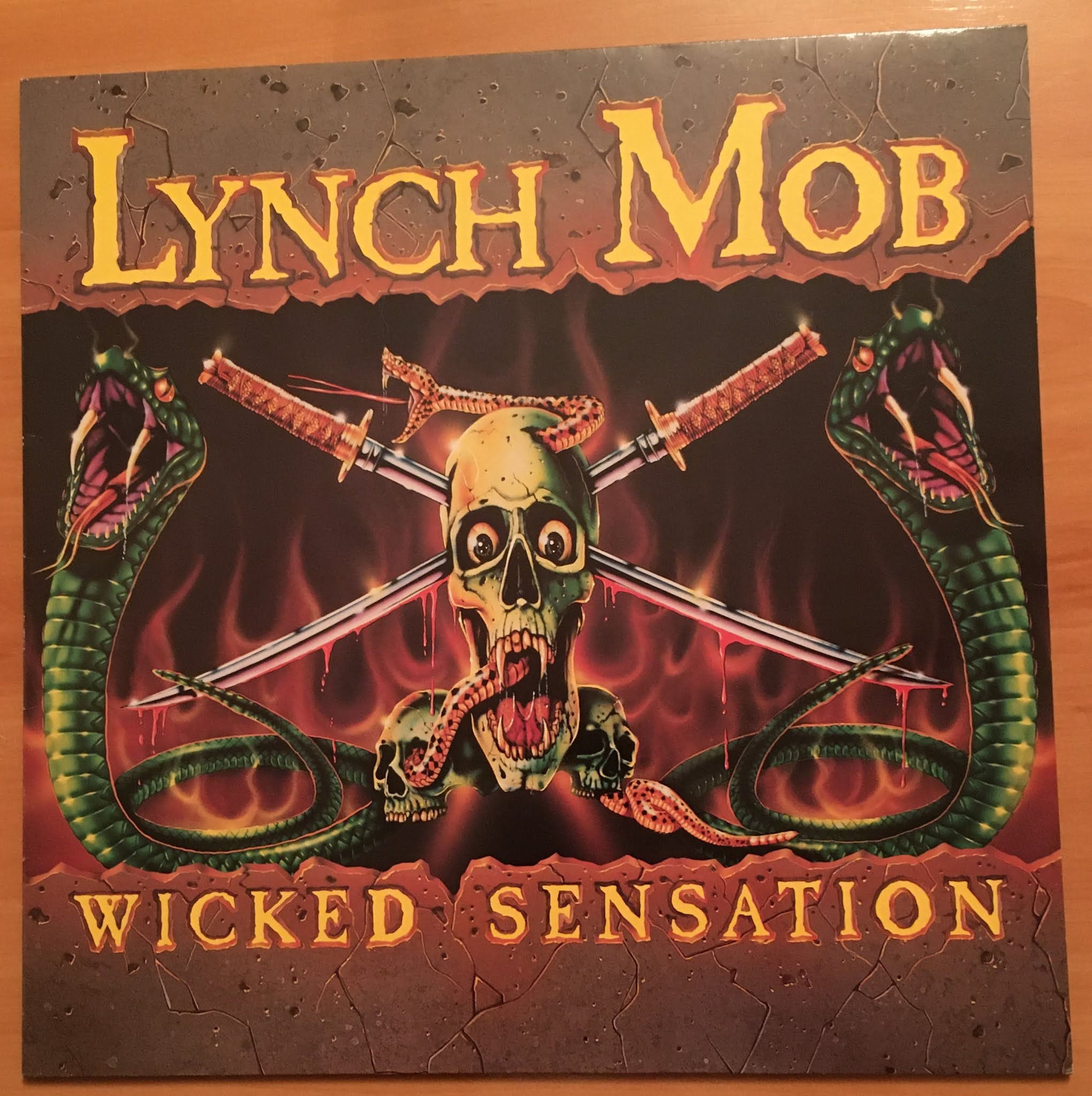 LYNCH MOB - "Wicked Sensation" (1990 - Elektra Records)