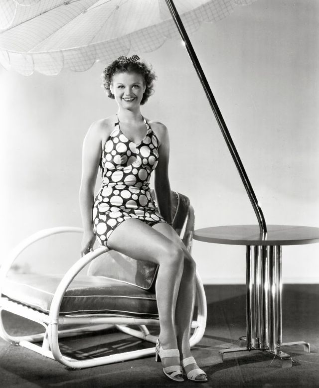 Simone Simon: One of the Most Brilliant Stars of the French Cinema in the First Half of the 20th ...