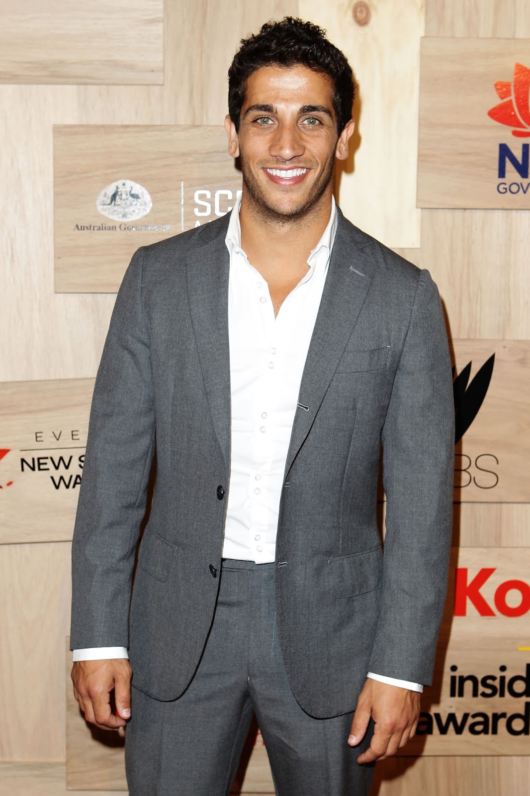 Famosos Nus: Firass Dirani