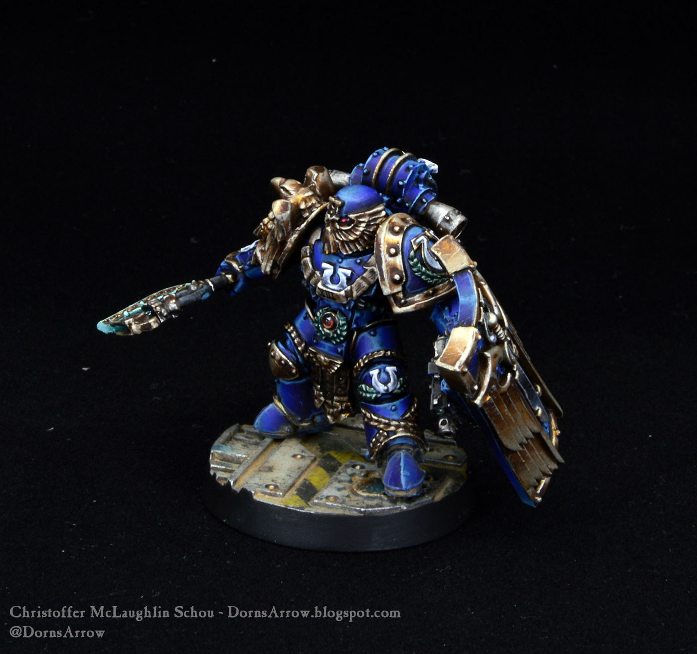 Dorn's Arrow: Invictarus Suzerain - Ultramarines - Forgeworld