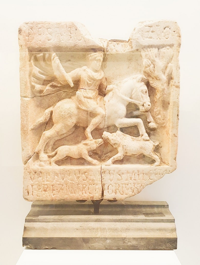 Visiting the Greek Gods, Goddesses, and the Heroes at the Hellenic ...