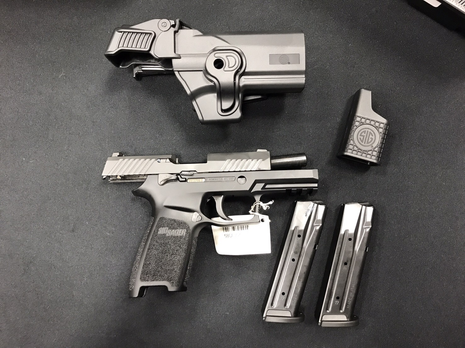 Thai MThai: ซิกซาวเออร์ p320