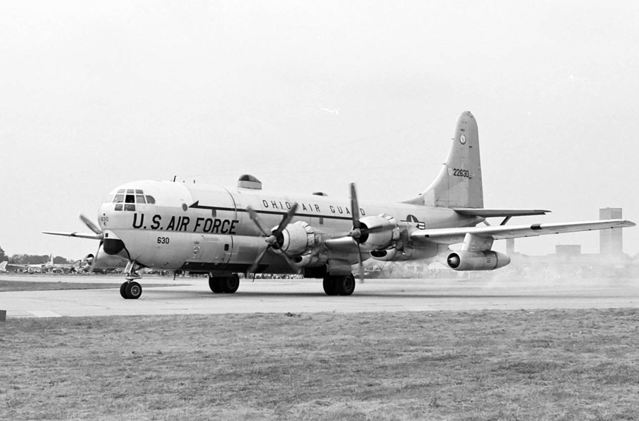nhungdoicanh: Boeing C-97 Stratofreighter