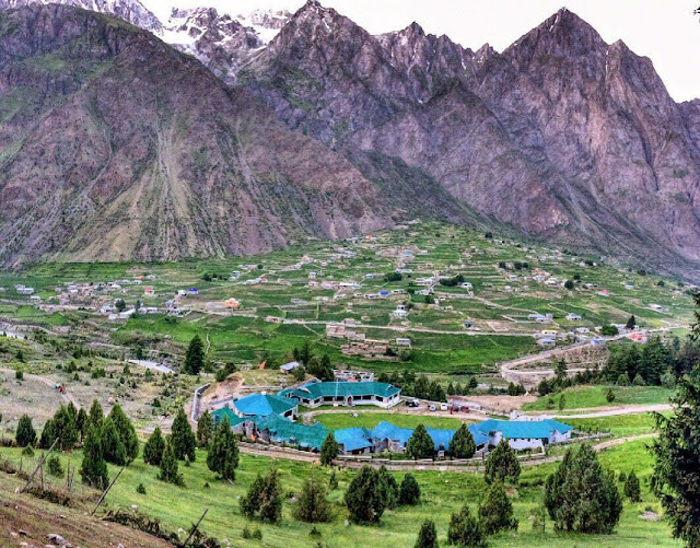 TOP 5 TOURISIM PLACES IN PAKISTAN