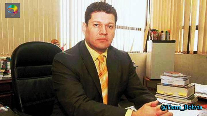 Extraditado expresidente del Tribunal de Justicia, Mario Rocha, llegó a ...